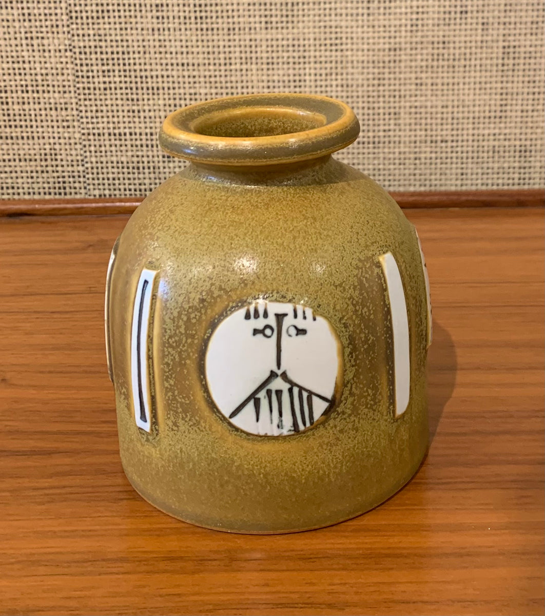 Thalia vase by Lisa Larson for Gustavsberg – gallery midlandia